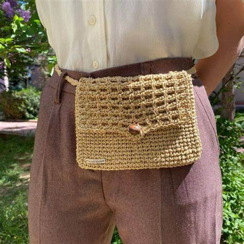 Crochet Belt Bag: The Perfect Accessory for Every Occasion - Shoes and ...